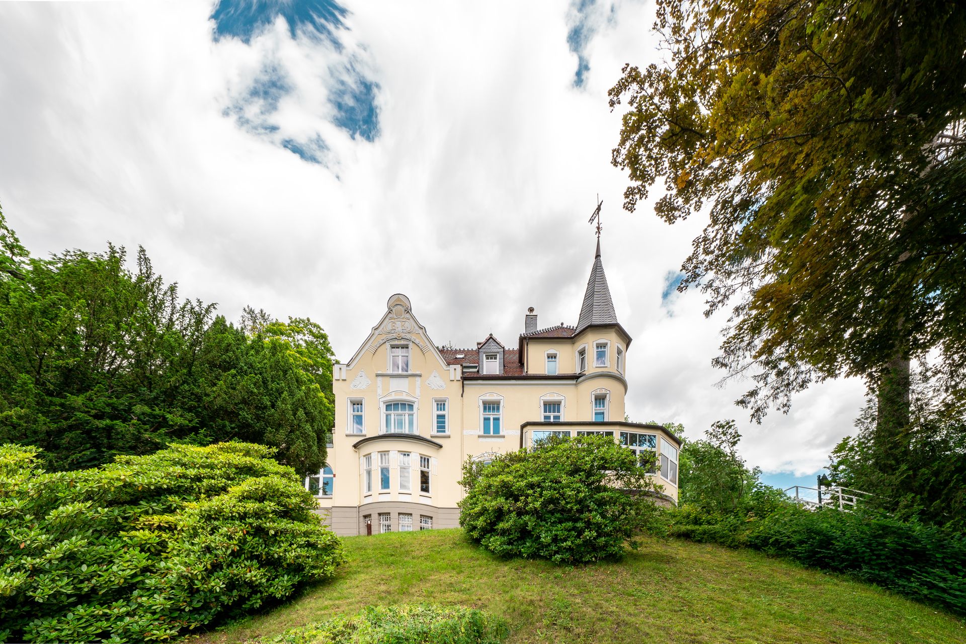 Get to know the OBS Group